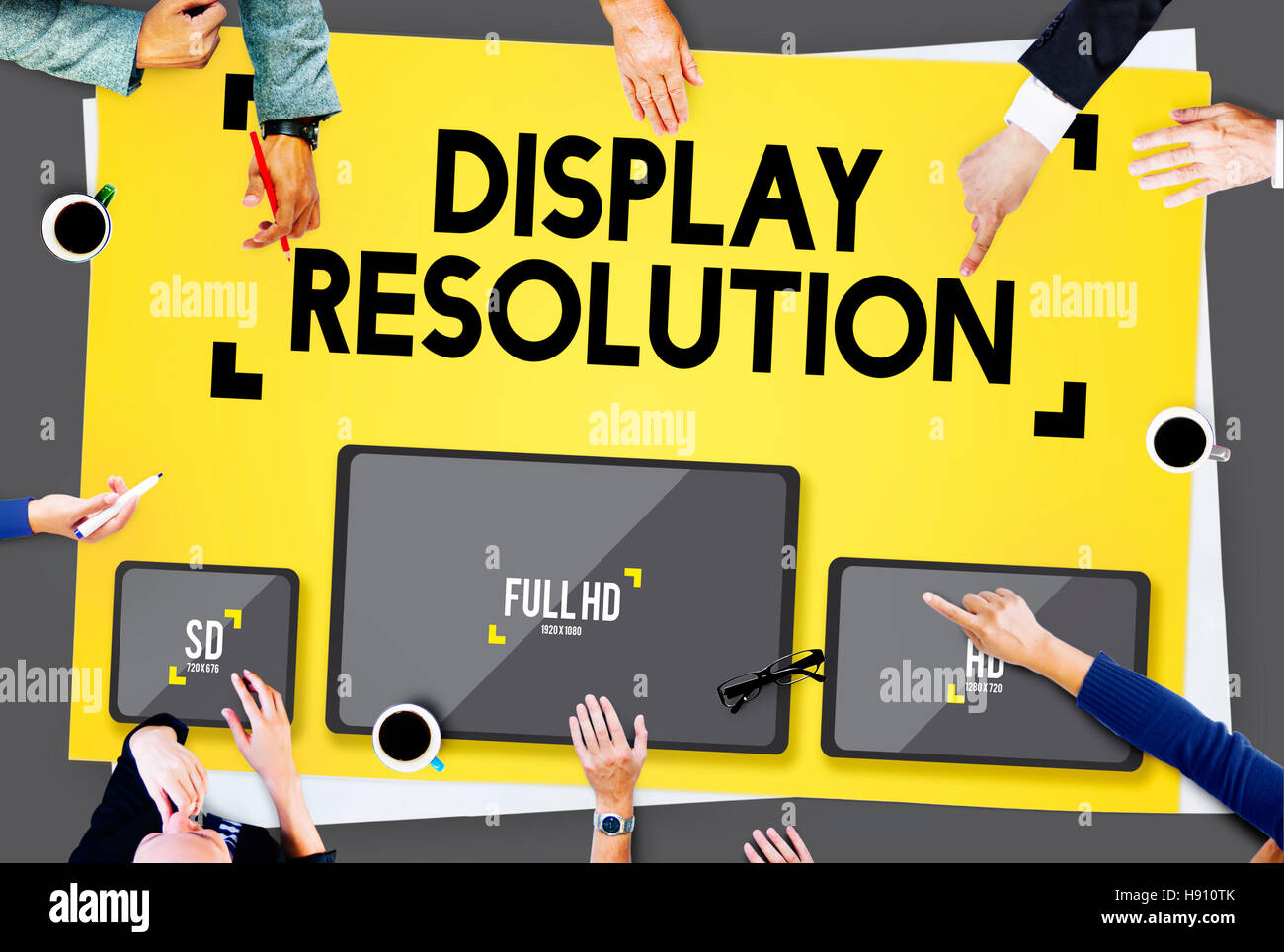 Graphics display resolution hi-res stock photography and images - Alamy