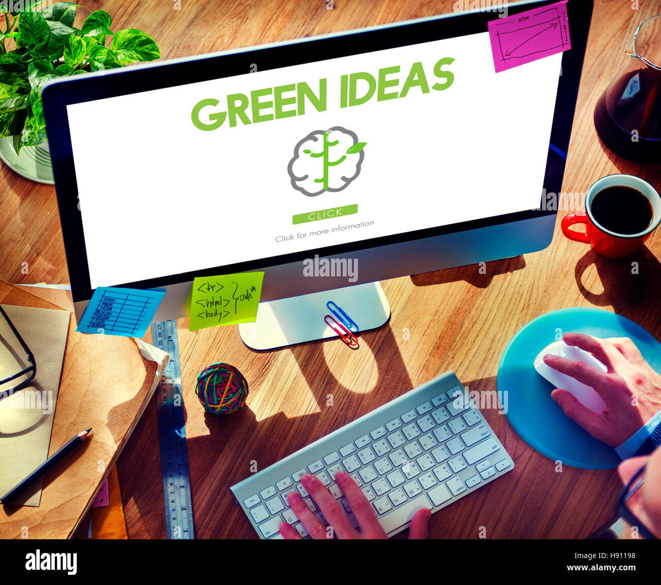Think Green Go Green Brain Concept Stock Photo - Alamy