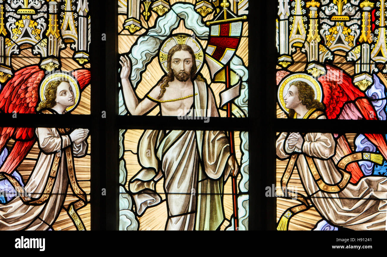 Jesus resurrection stained glass hi-res stock photography and images ...