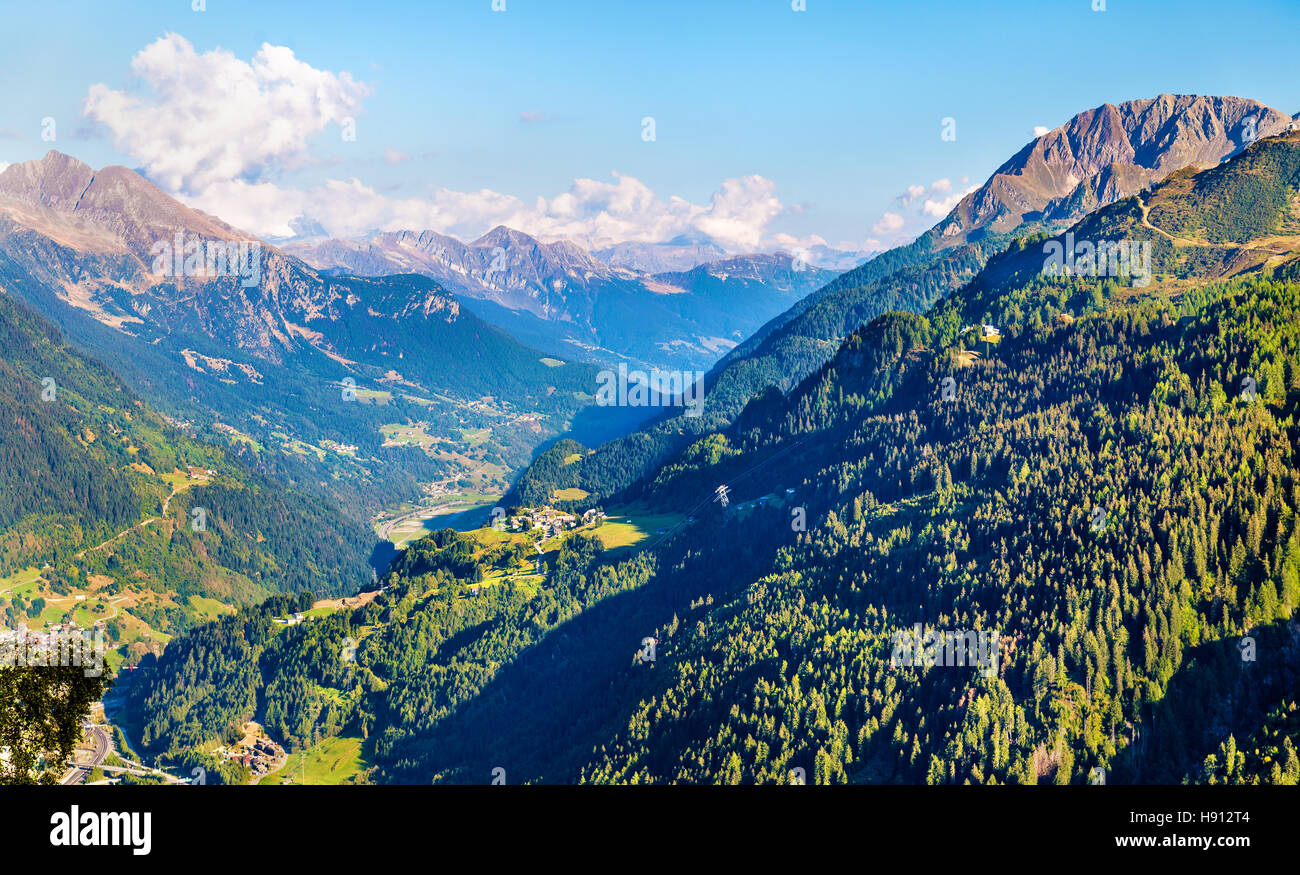 Airolo hi-res stock photography and images - Alamy