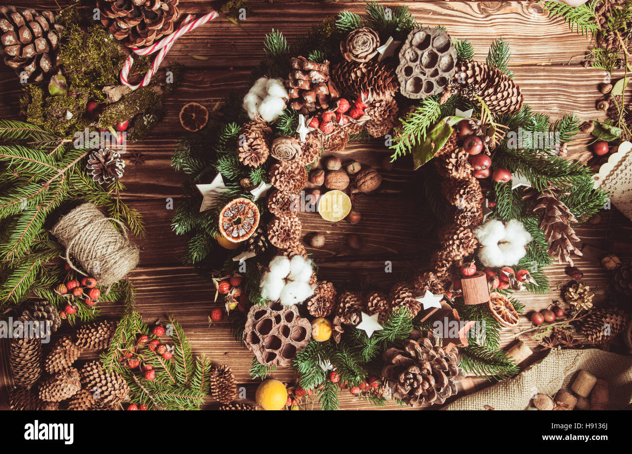 Nature wreath making Stock Photo - Alamy