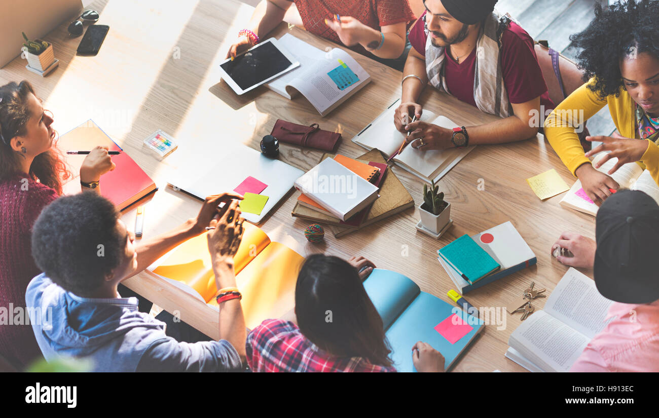 Students Friends Meeting Discussion Studying Concept Stock Photo - Alamy