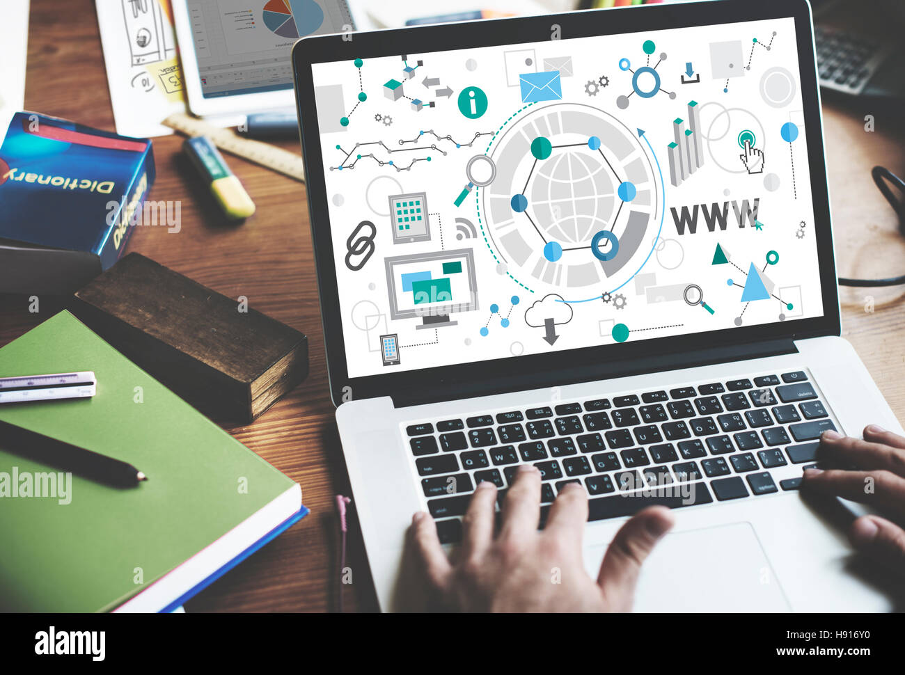 Global Business Analysis Innovation Connection Concept Stock Photo - Alamy