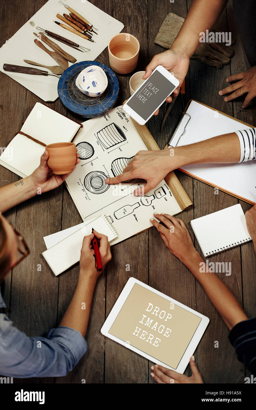 Handy Model High Resolution Stock Photography and Images - Alamy