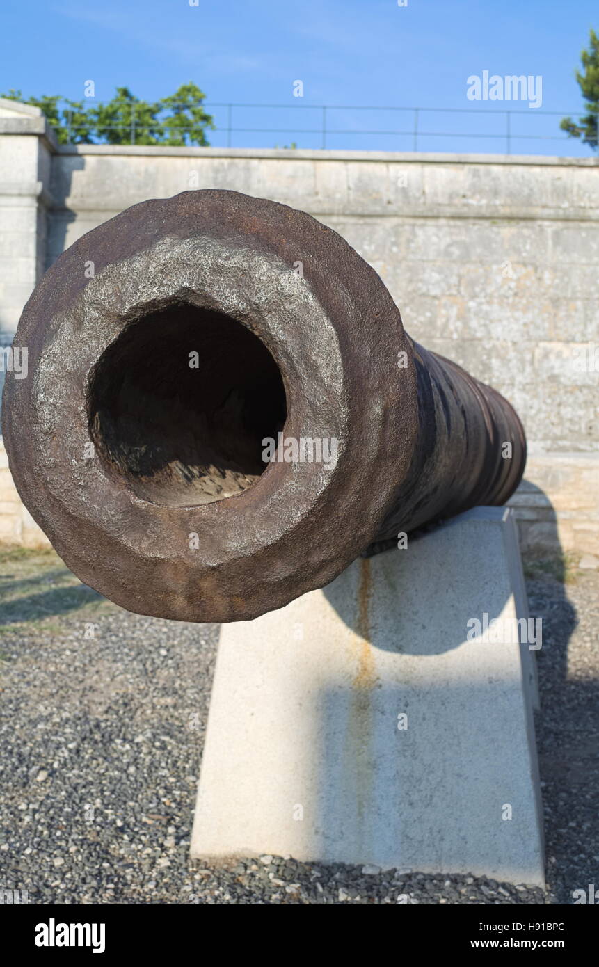 Bronze Old Rusty Cannon Stock Photos & Bronze Old Rusty Cannon Stock ...