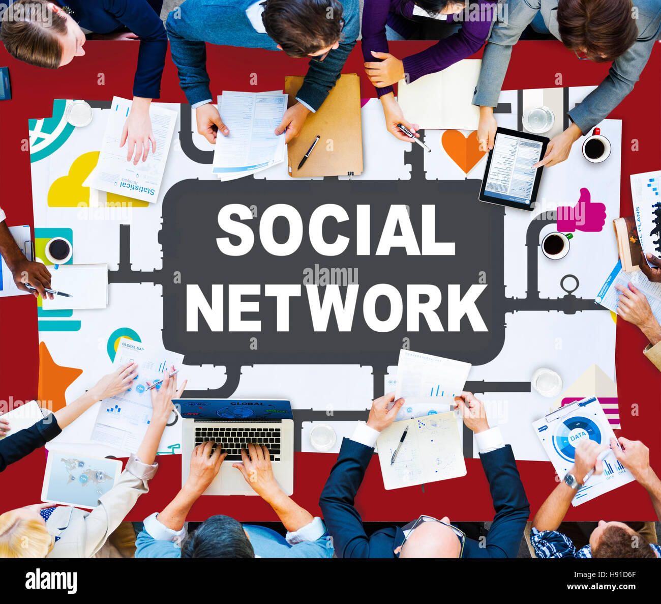 Social Network Internet Online Society Connecting Social Media Concept ...
