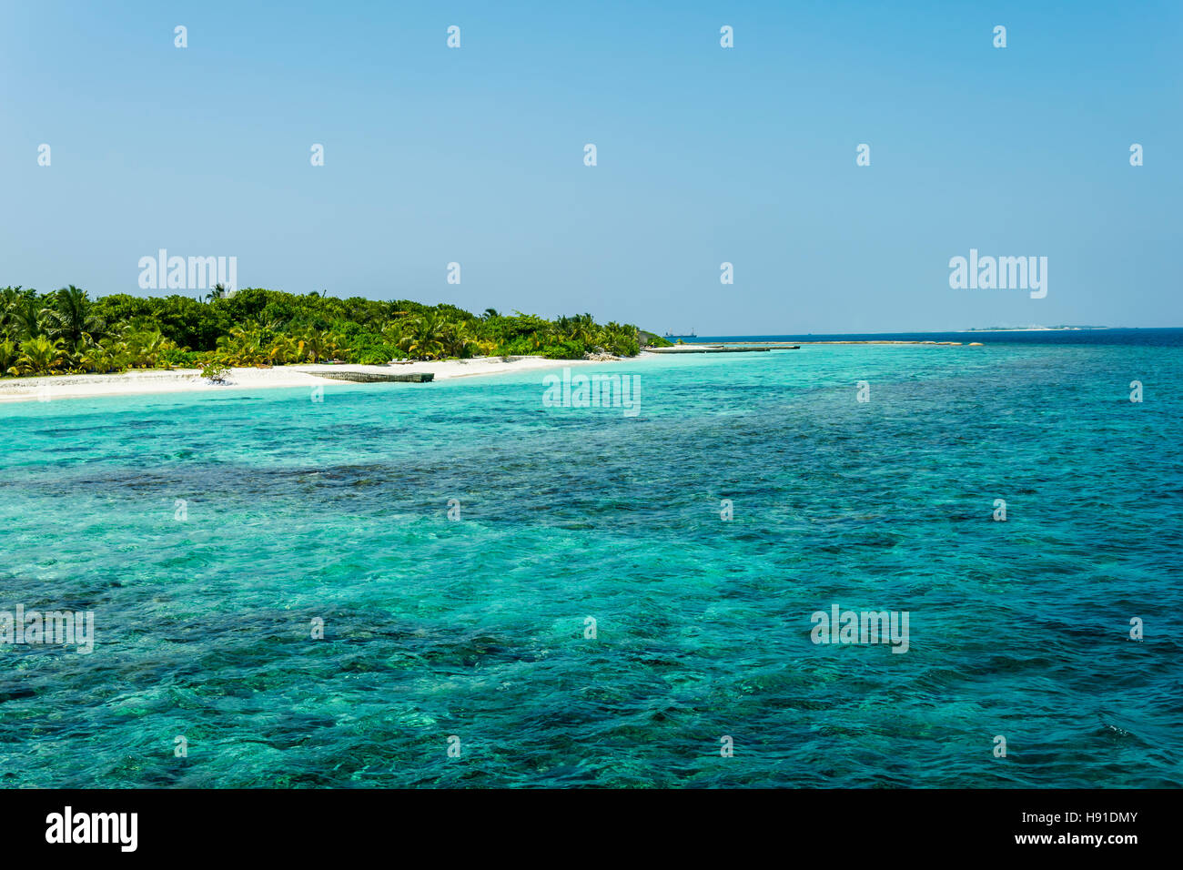 Daylight scene shot in the Maldives showing the amazing turquoise color ...
