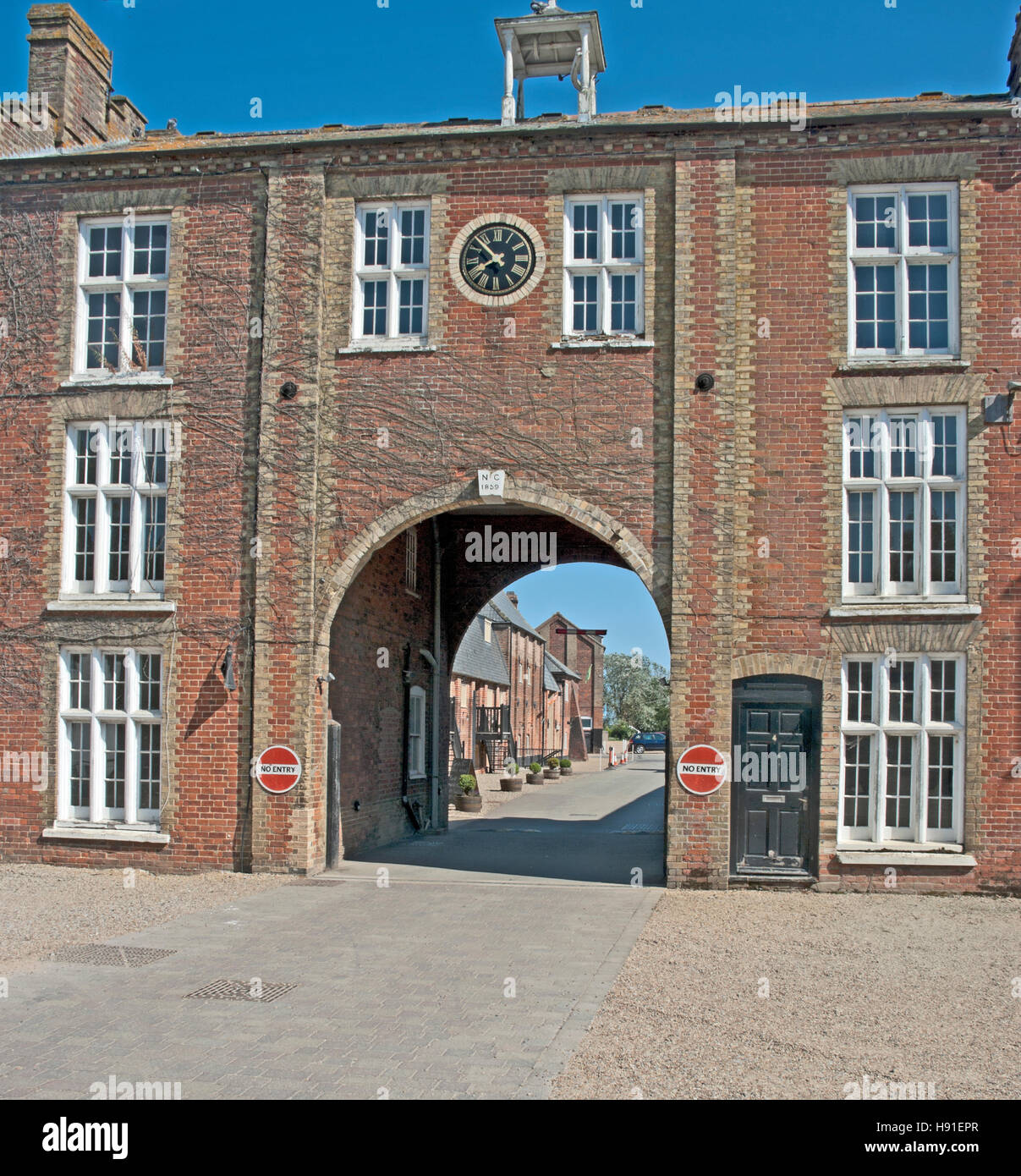 Snape Maltings Arch, East Anglia, Suffolk, England Stock Photo - Alamy