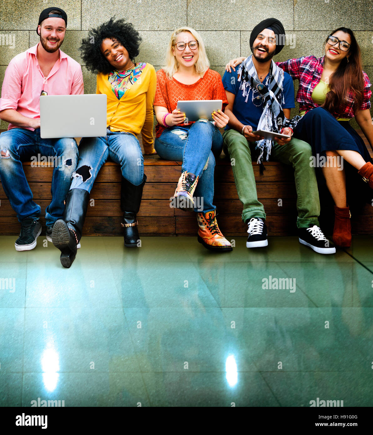 Youth Friends Friendship Technology Together Concept Stock Photo - Alamy