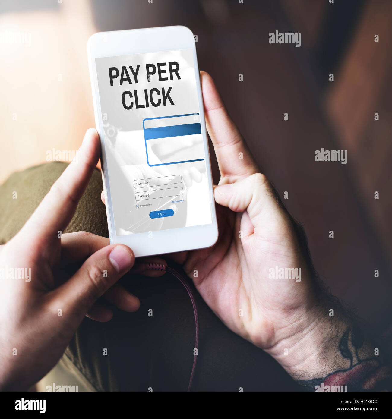 Click online connection graphic hi-res stock photography and images - Alamy