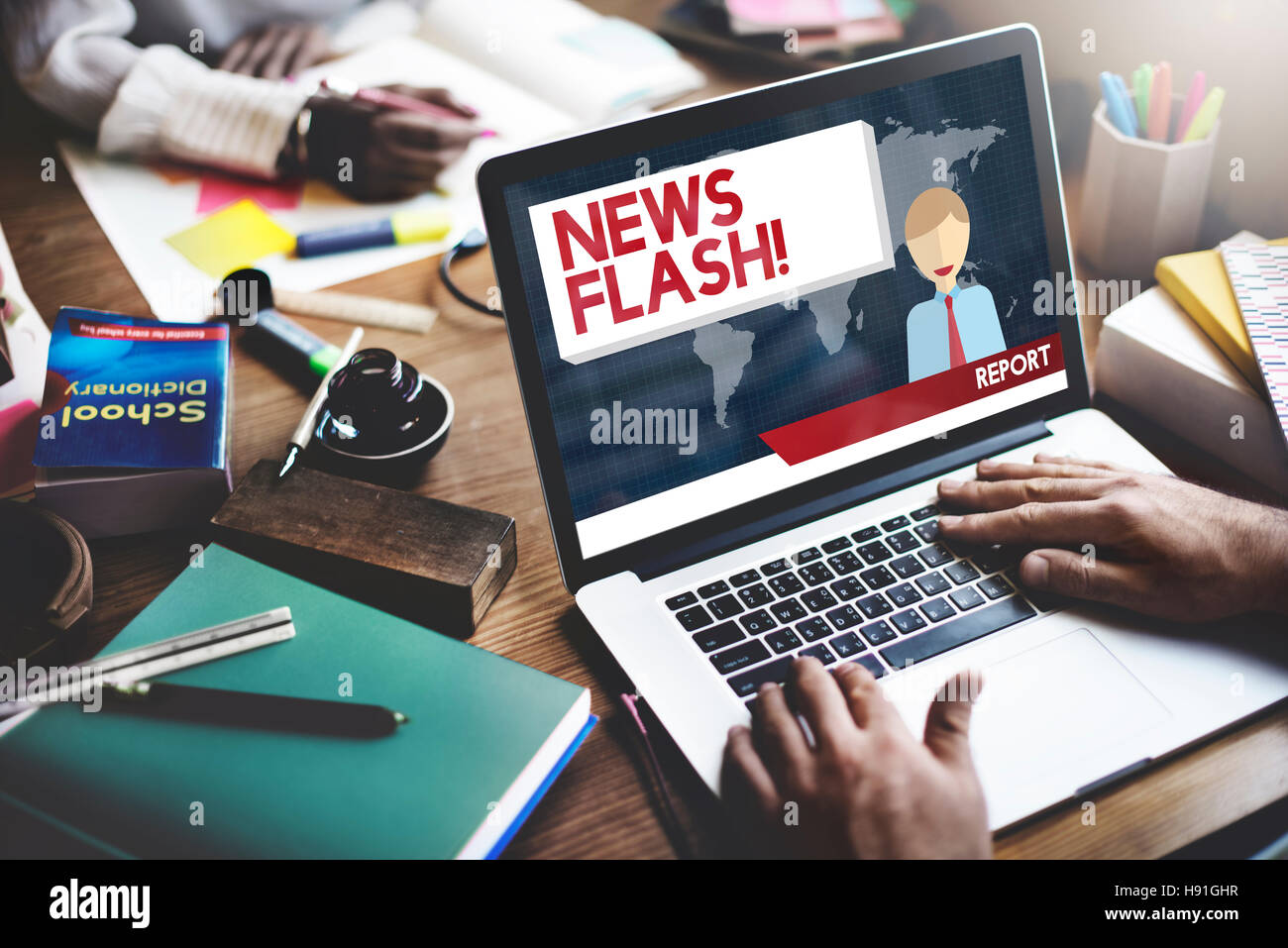 News Flash Announcement Breaking News Report Concept Stock Photo - Alamy