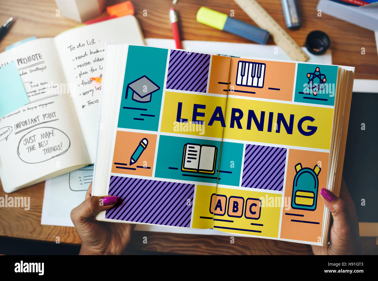 Digital literacy motivation hi-res stock photography and images - Alamy