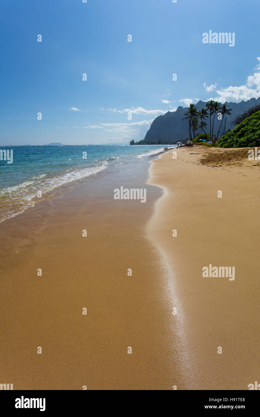 Kaaawa, Beach, Windward, Oahu, Hawaii Stock Photo - Alamy
