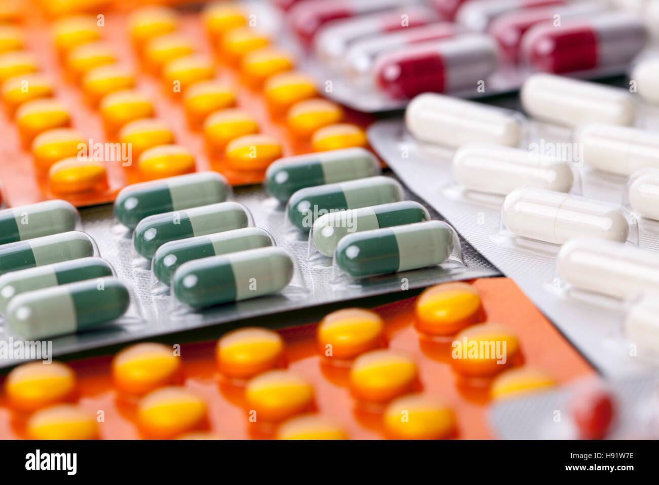 Set of capsules in medical light. Studio shot Stock Photo - Alamy