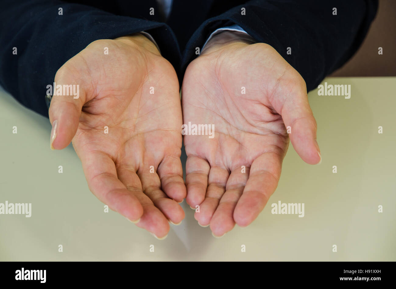 two female empty hands concept Stock Photo - Alamy