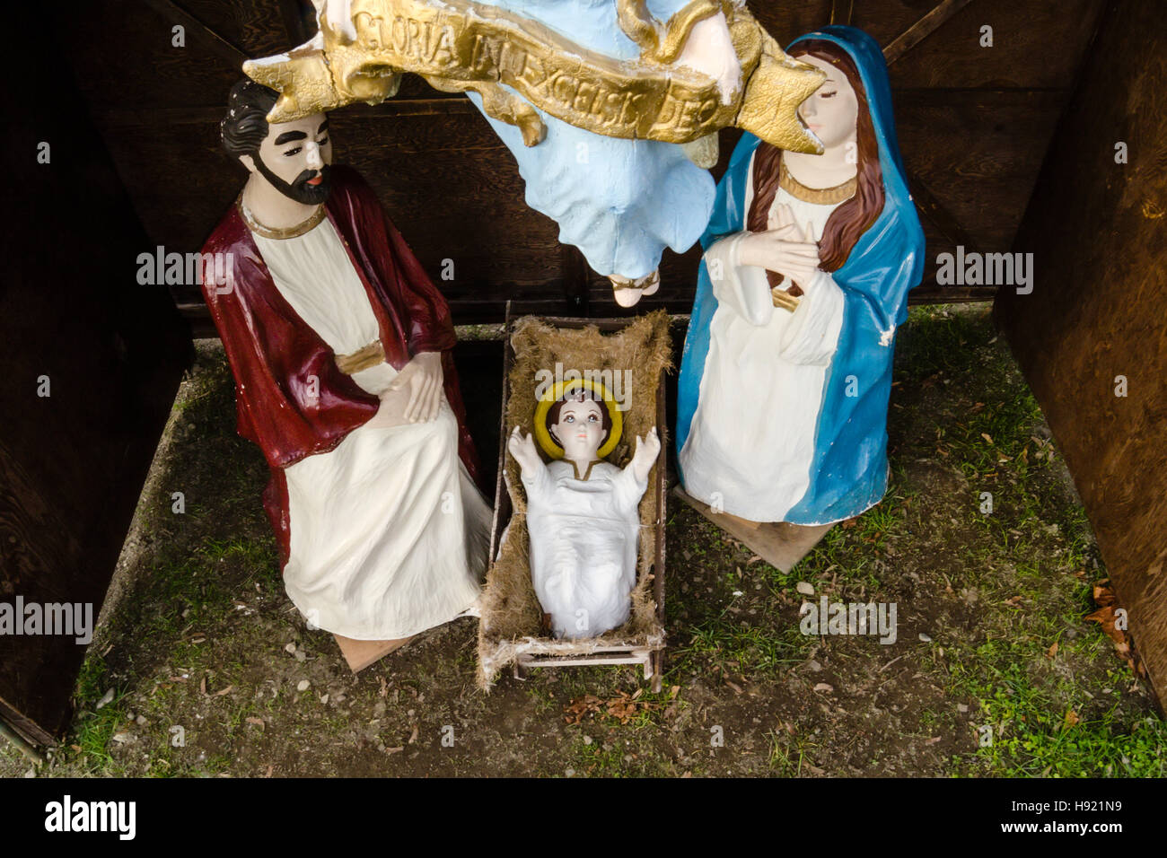 Christmas display of Holy family in traditional outdoor nativity ...