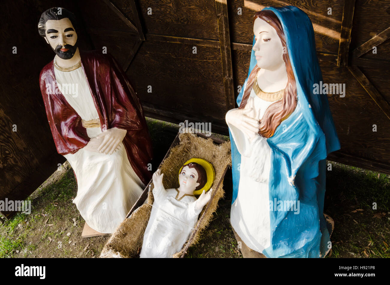 Outdoor nativity scene hi-res stock photography and images - Alamy