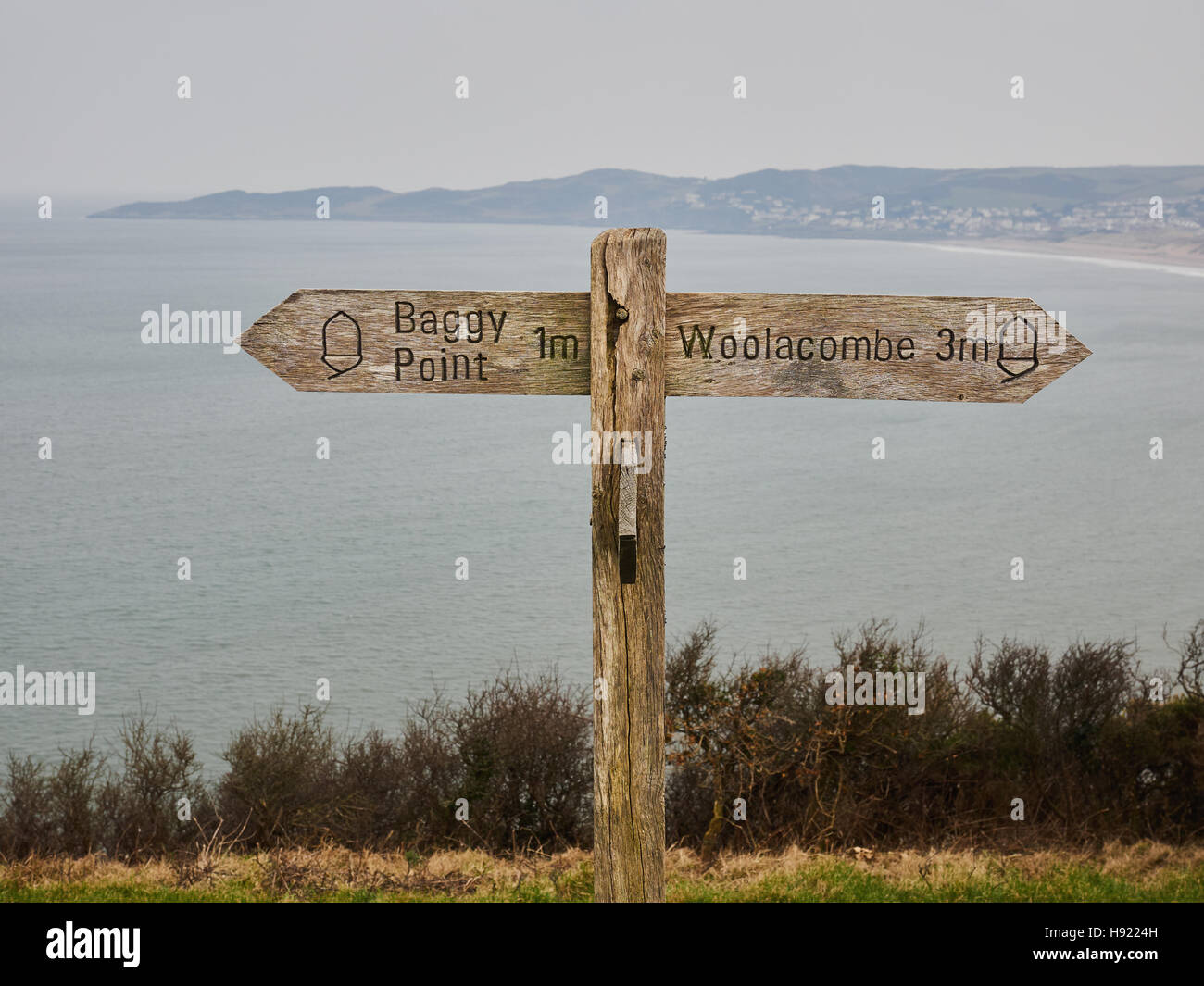 Coast path waymark hi-res stock photography and images - Alamy