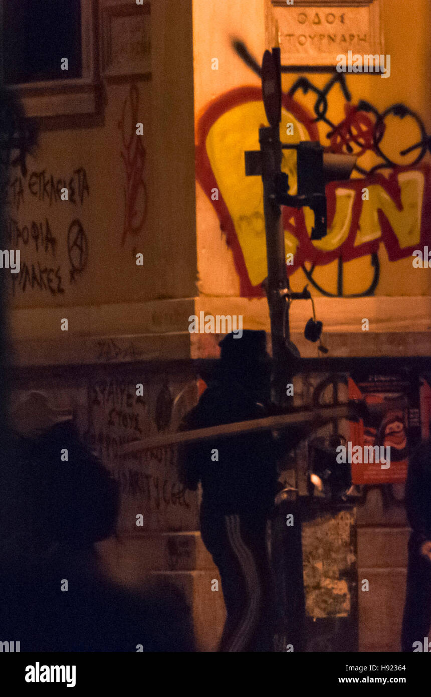 Athens, Greece. 17th Nov, 2016. Night riots after the annual ...