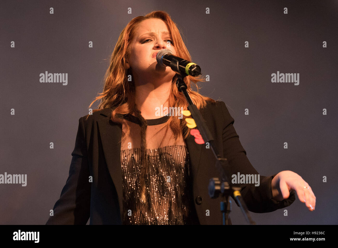 Napoli, Italy. 17th Nov, 2016. Noemi, italian singer, performs at Casa ...