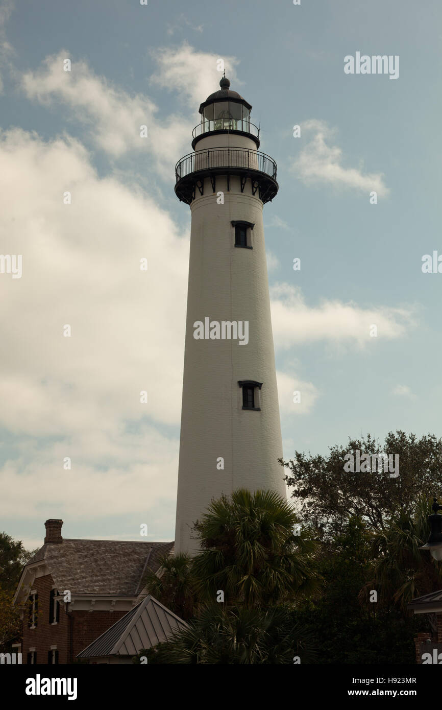The lighthouse on the southern tip of St Simons Island in Georgia Stock ...