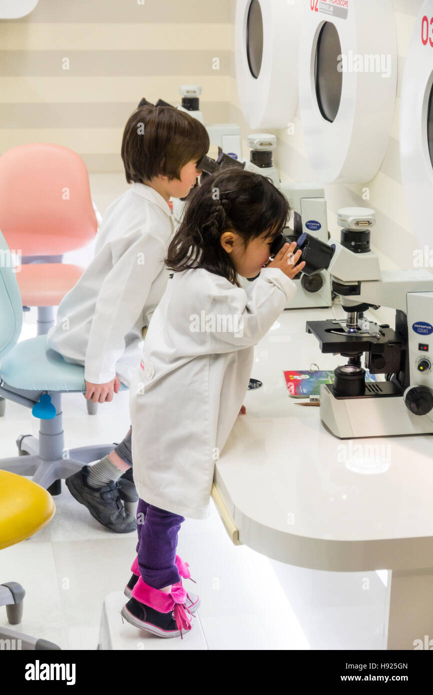 Child japanese girl 9 years old High Resolution Stock Photography and ...