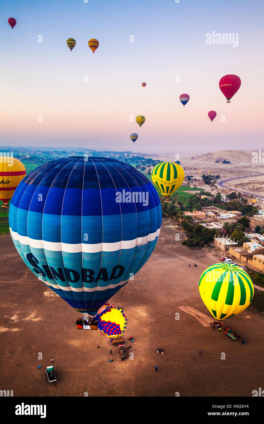 Daybreak in aswan egypt hi-res stock photography and images - Alamy