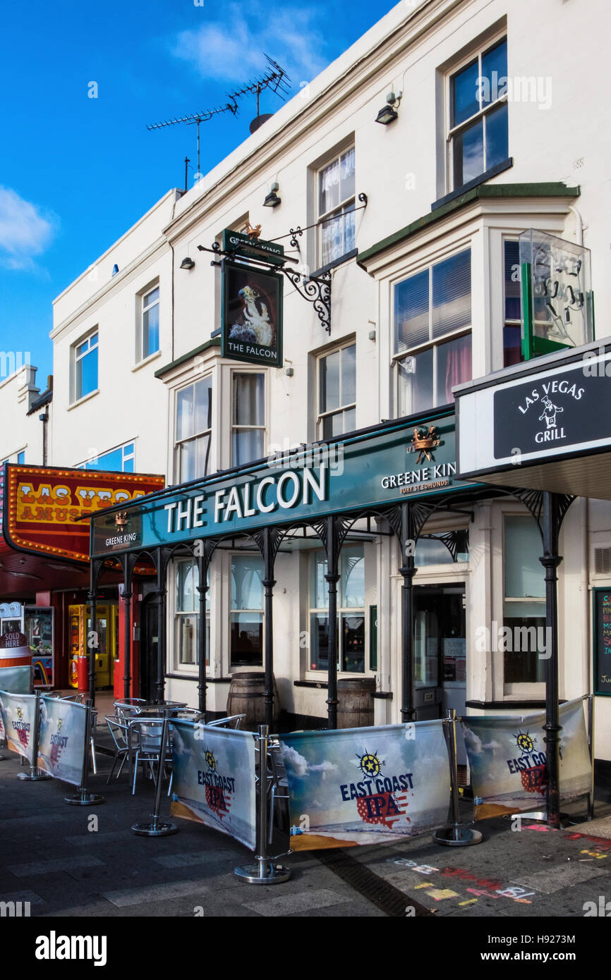 Public house typical seafront holiday resort hi-res stock photography ...