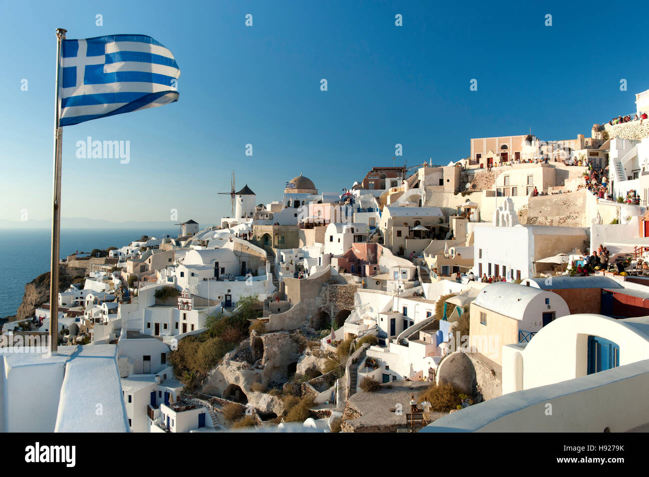 Houses of the village of Oia on the Greek island of Santorini Stock ...