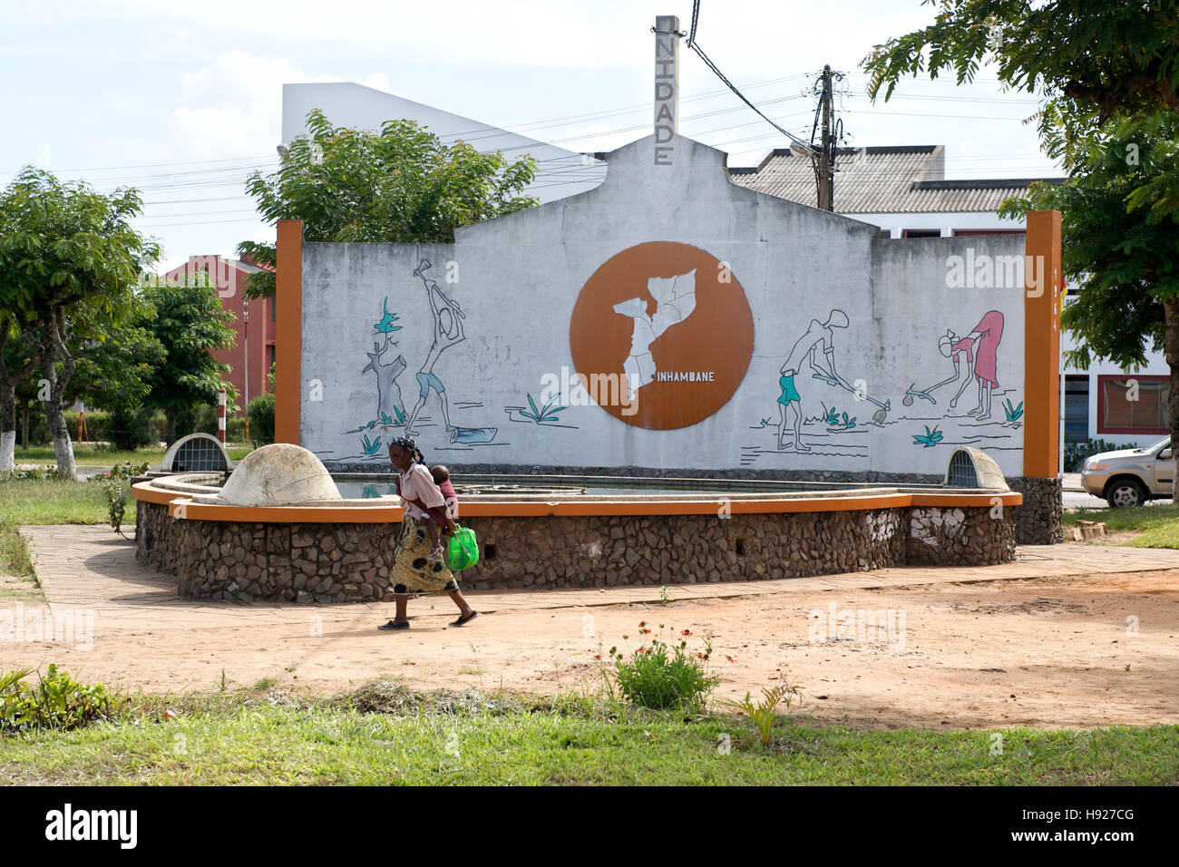 Monument in the town of Inhambane in Mozambique Stock Photo - Alamy