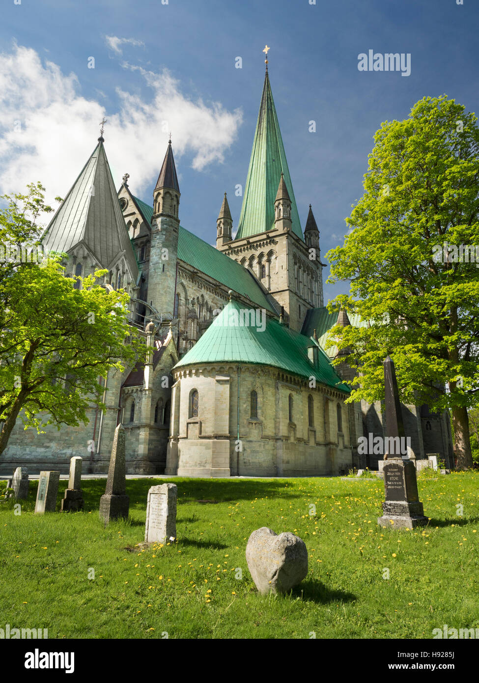Trondheim city and municipality in Sor Trondelag county on the west ...