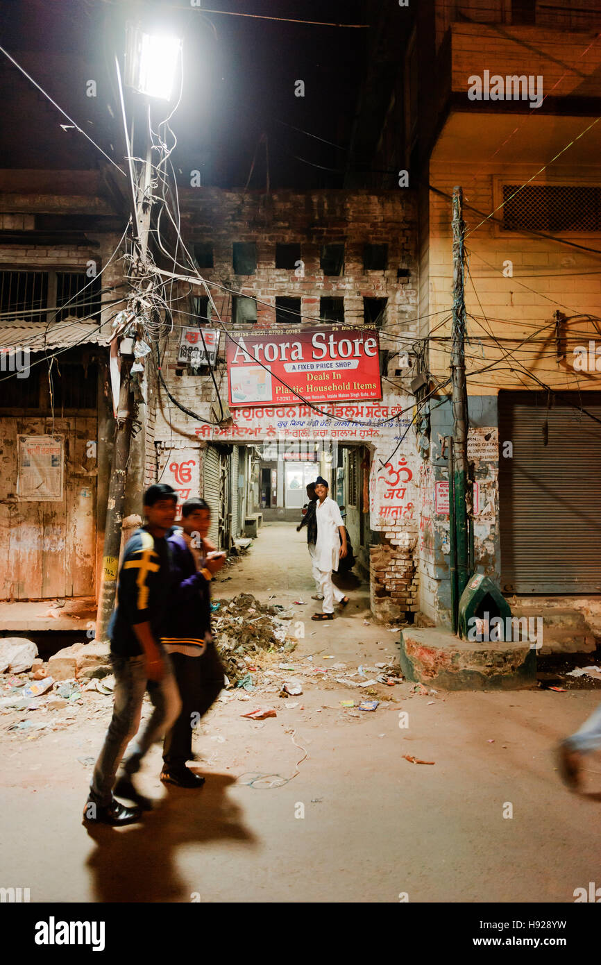 Beri Amritsar Streets In Gate