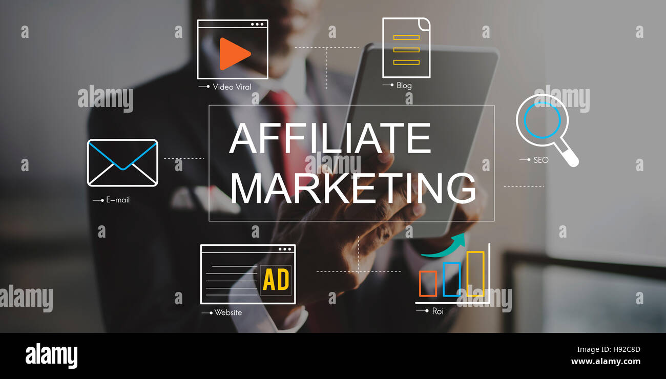 Social Media Advertisement Connection Concept Stock Photo - Alamy