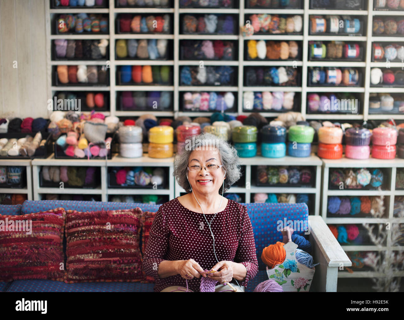 Knitting knit needle needles lifestyle objects hi-res stock photography ...