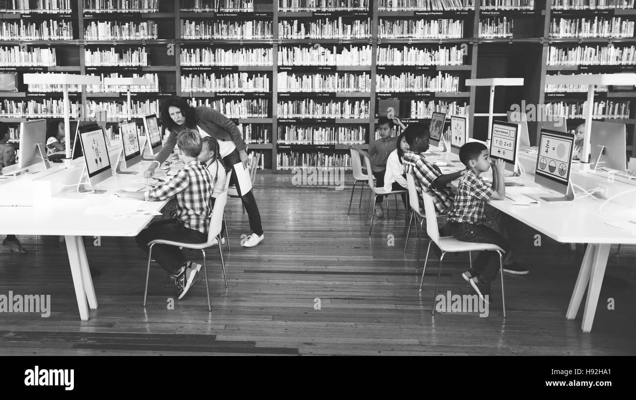 Kids studying Black and White Stock Photos & Images - Alamy