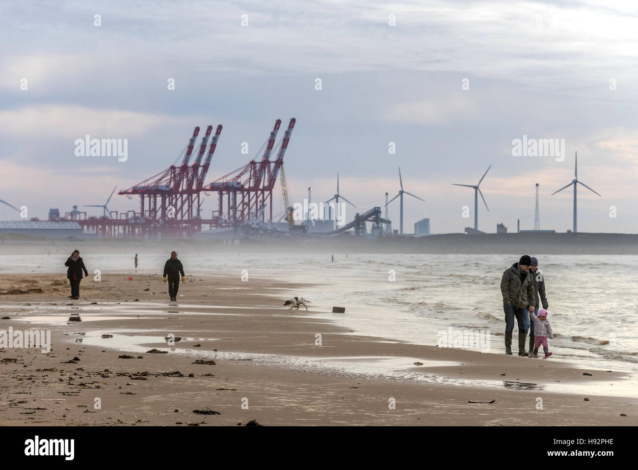 Crosby beach in Liverpool Stock Photo - Alamy
