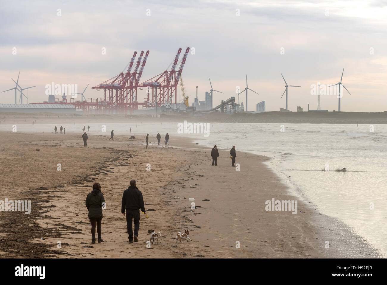 Crosby beach in Liverpool Stock Photo - Alamy