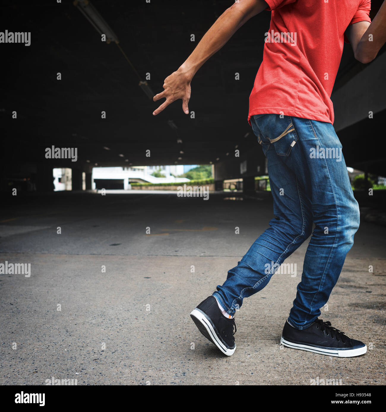 Beat dancing hi-res stock photography and images - Alamy