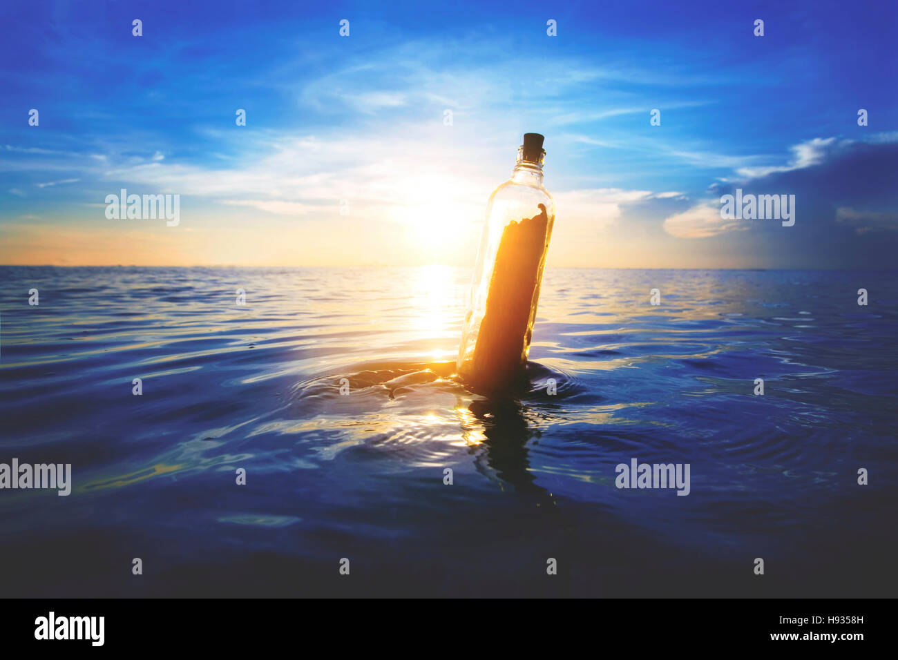 Searching for Help Communication Message Concept Stock Photo - Alamy