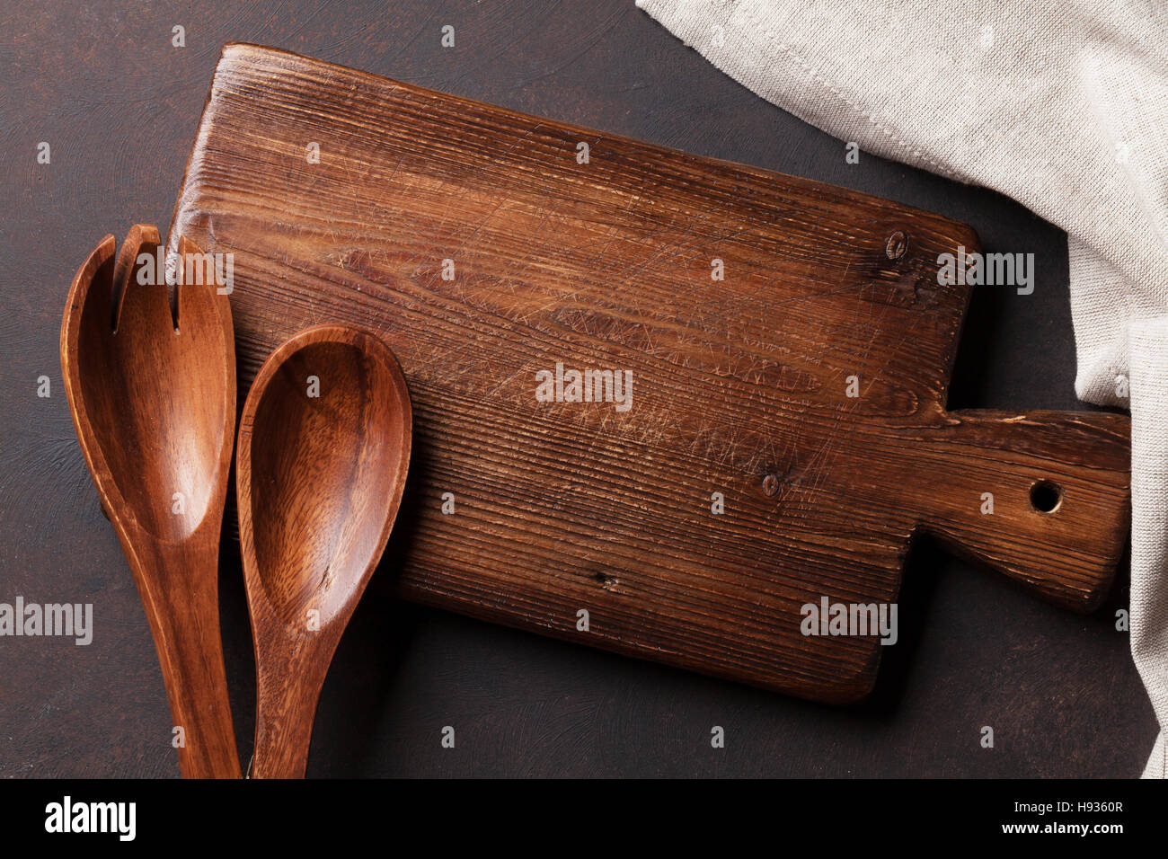 Kitchen utensils top view hi-res stock photography and images - Alamy