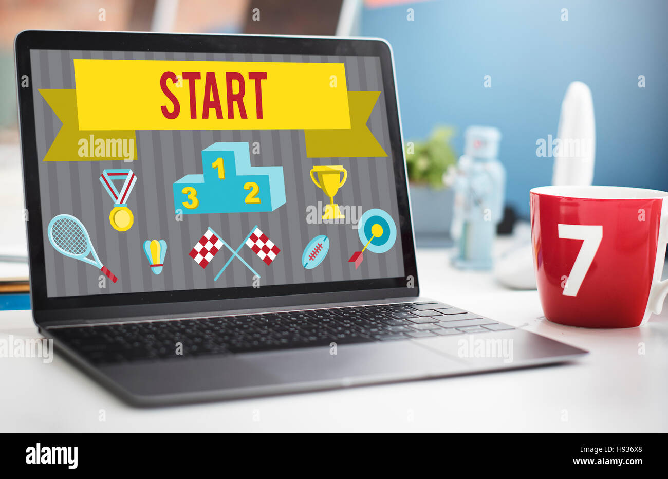 Winner pedestal hi-res stock photography and images - Alamy