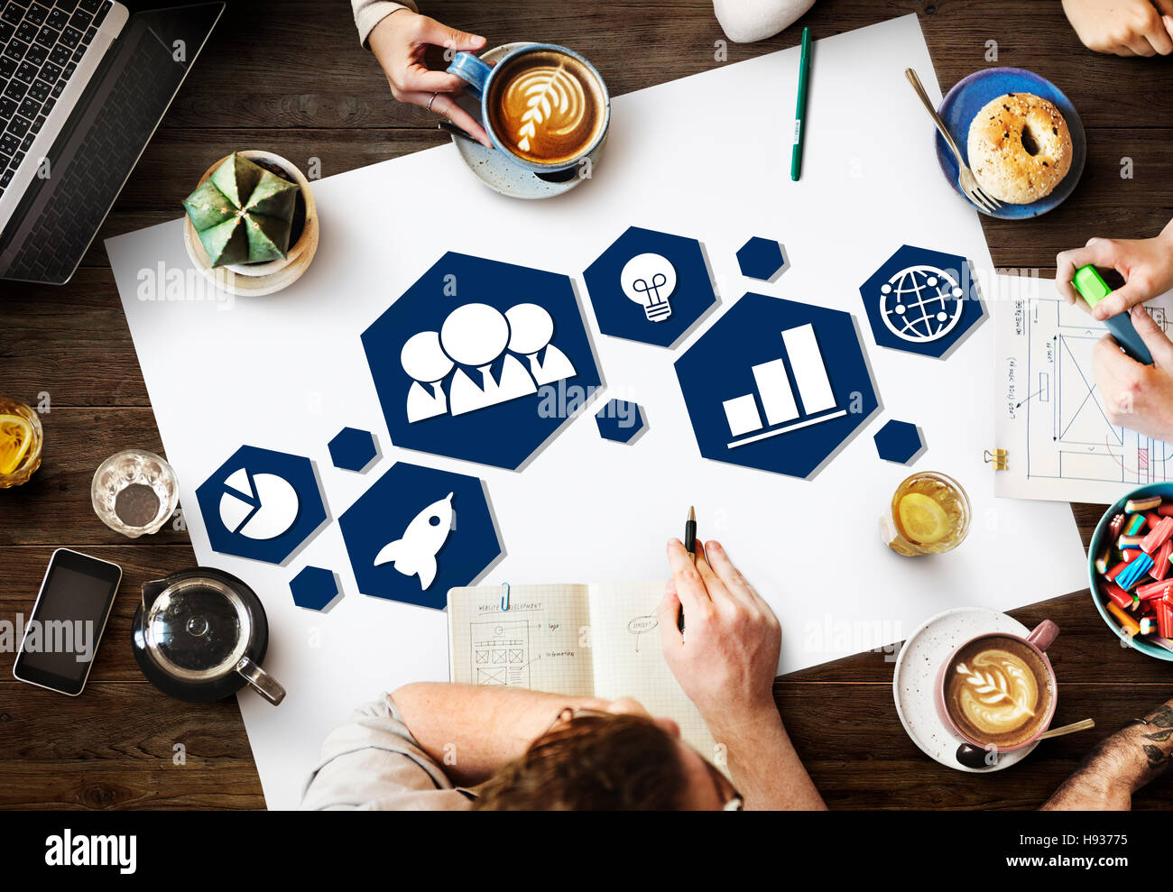 Global Business Strategy Planning Icon Concept Stock Photo - Alamy