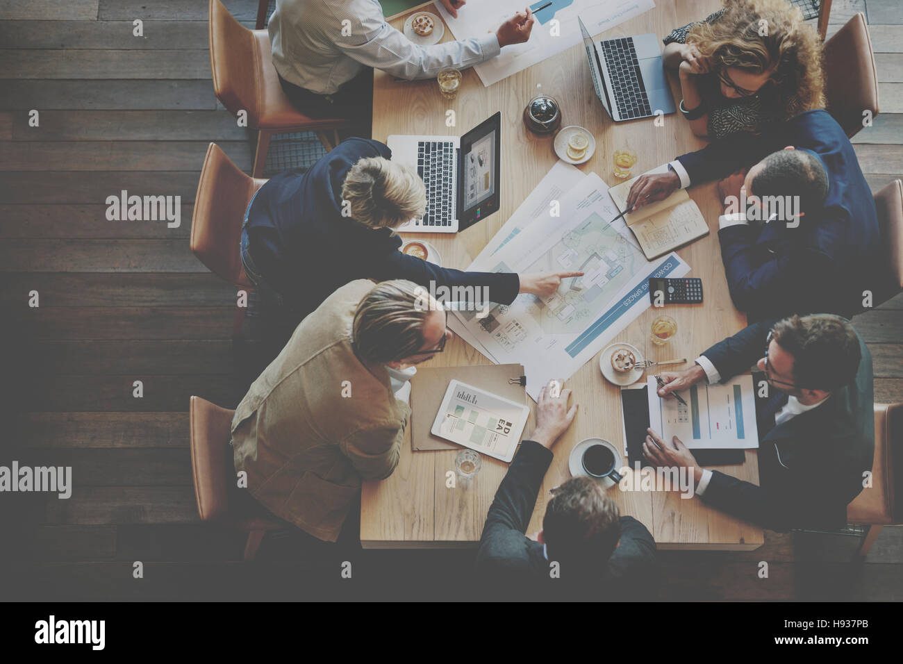 Analysis Business Brainstorming Corporate Smart Concept Stock Photo - Alamy