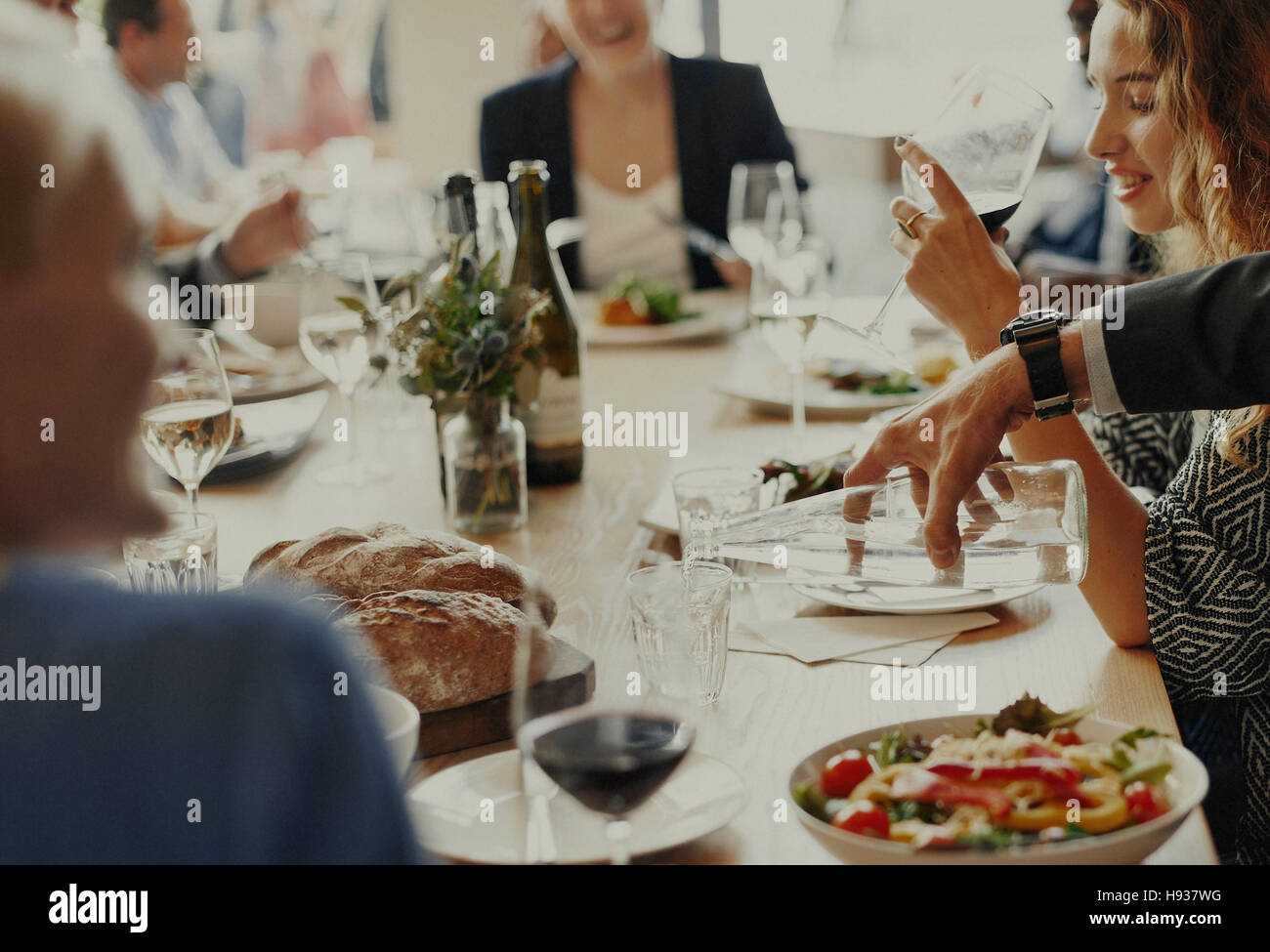 Casual Catering Discussion Meeting Colleagues Concept Stock Photo - Alamy
