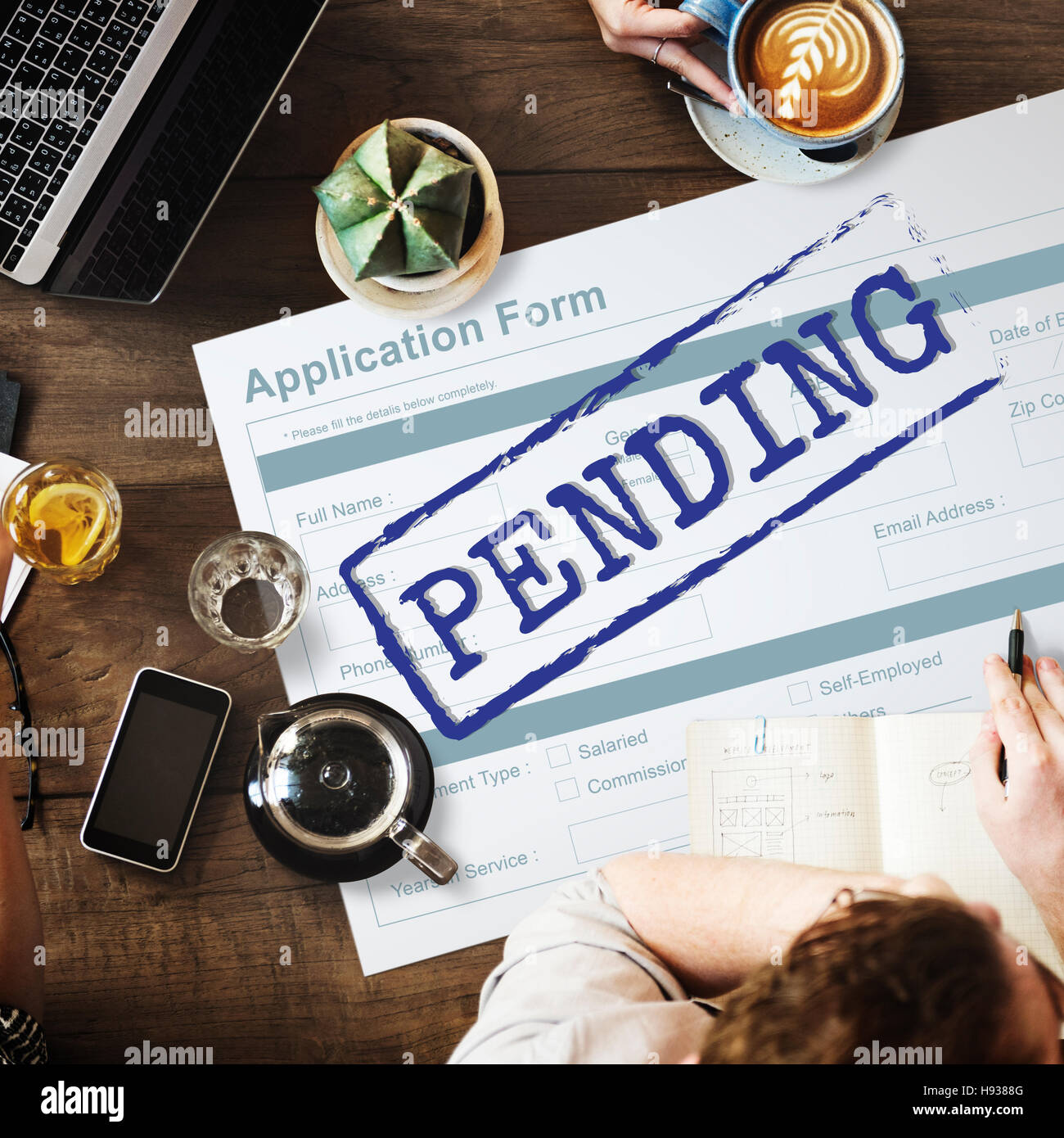 Pending text hi-res stock photography and images - Alamy