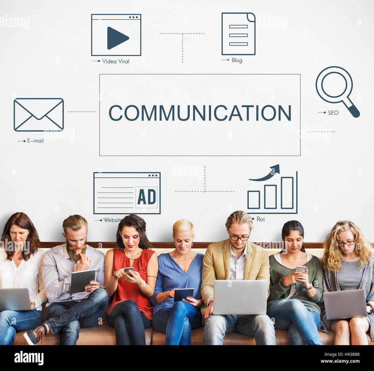 Social Media Advertisement Connection Concept Stock Photo - Alamy