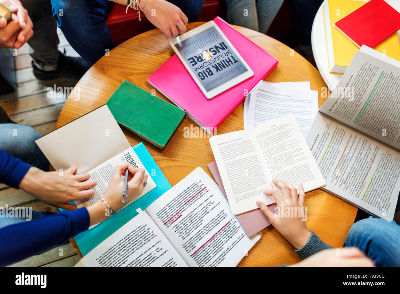 Educational Student Team Library Reading Concept Stock Photo - Alamy