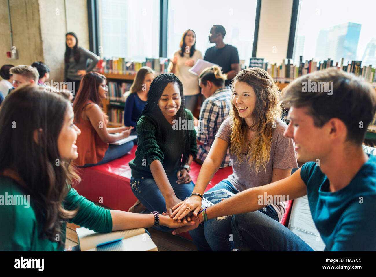 Educational Student Library Teamwork Concept Stock Photo - Alamy