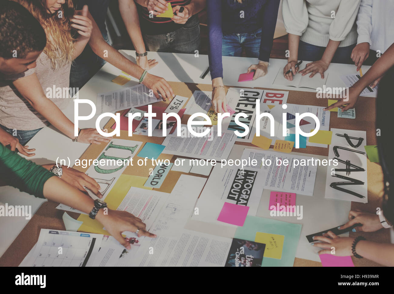 Partnerhsip Agreement Business Collaboration Concept Stock Photo - Alamy