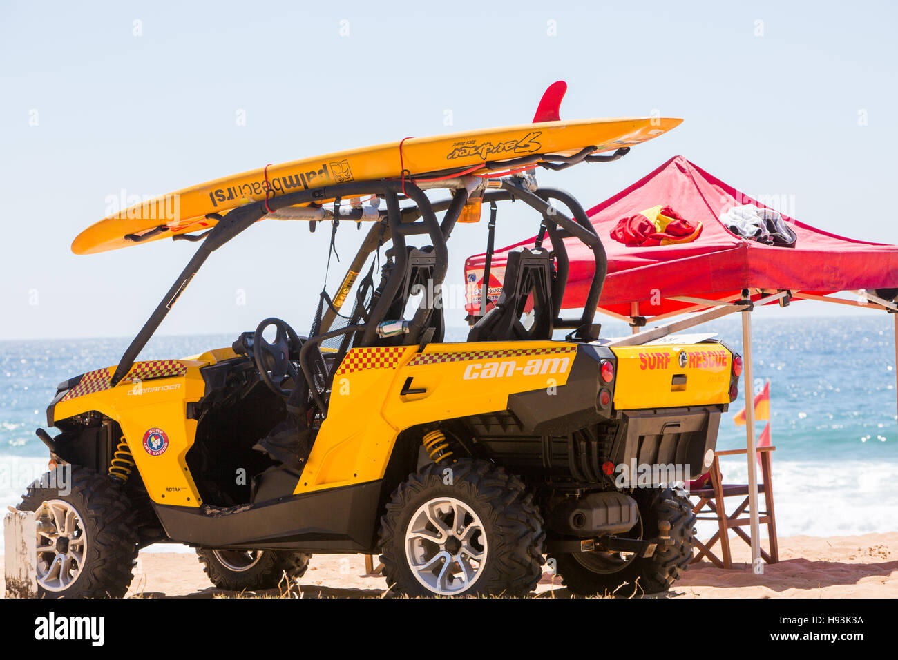 Australian lifesaver hi-res stock photography and images - Alamy